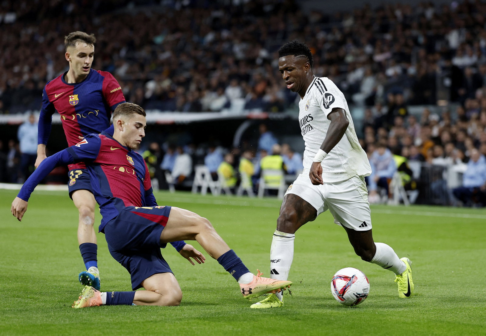 Liverpool interested in signing “spectacular” player who Xavi has raved ...