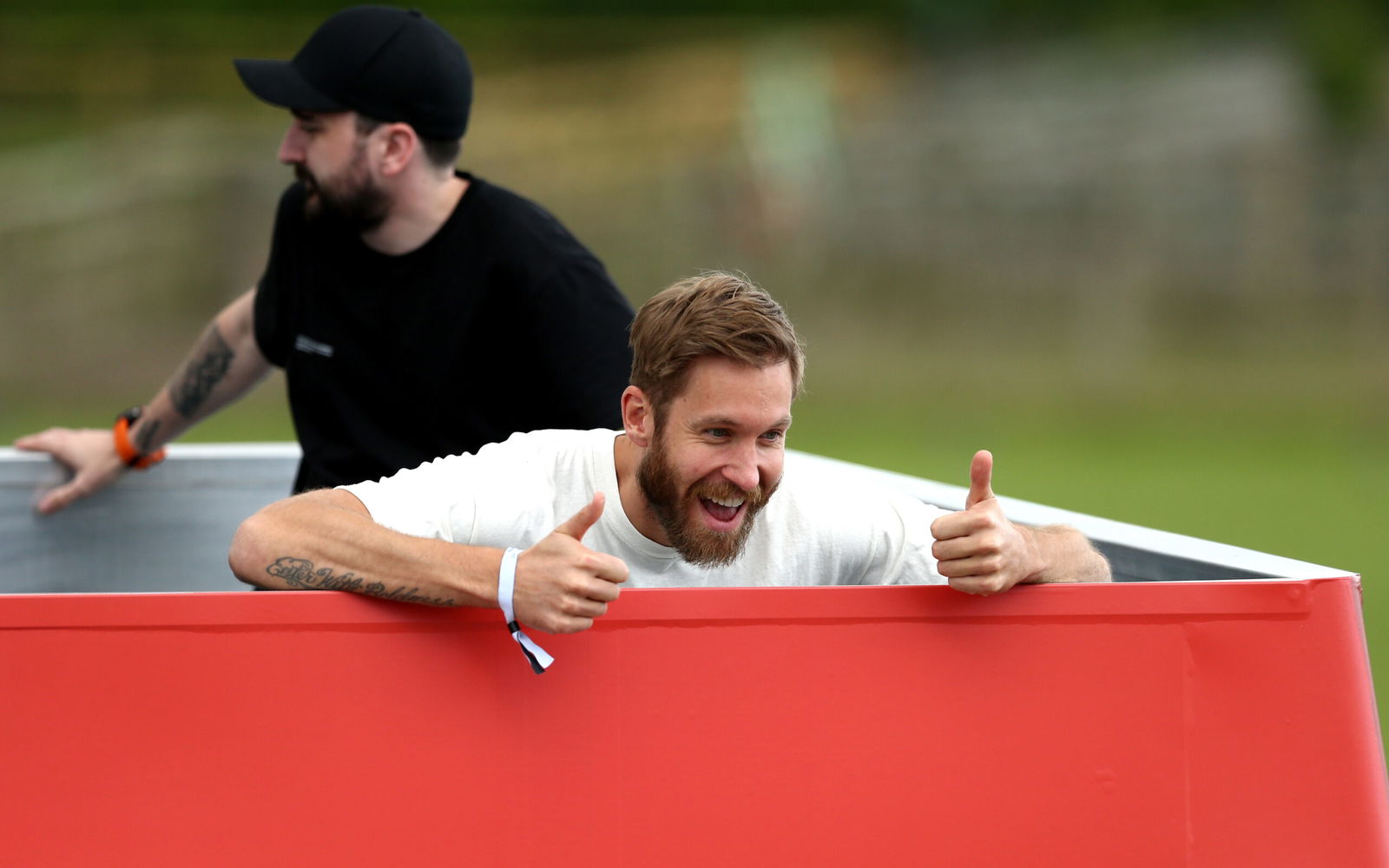 Calvin Harris says Virgil van Dijk told him he was doing the bus parade ...