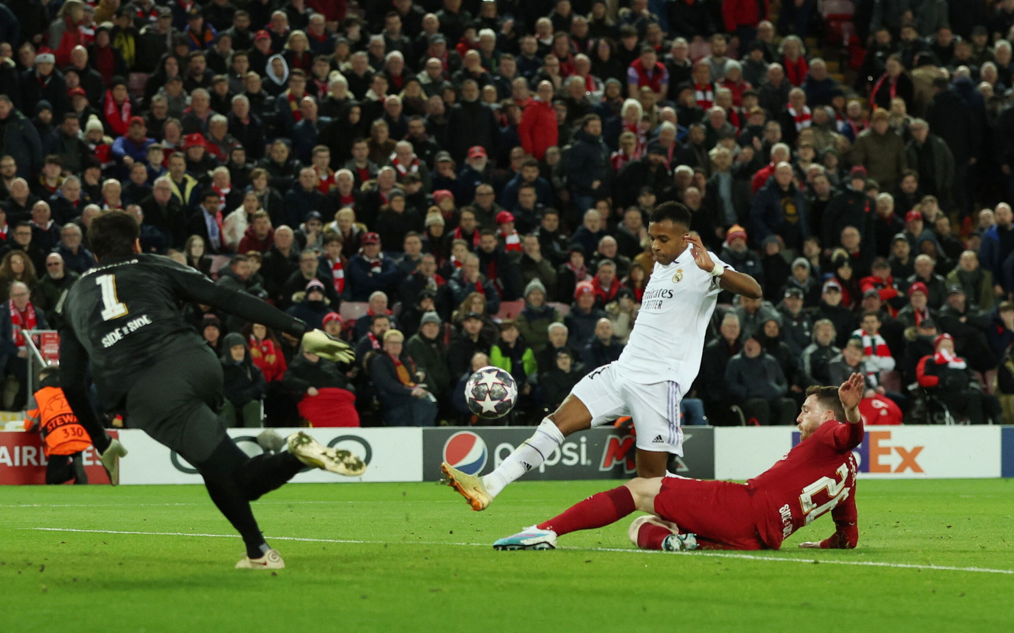 Liverpool Transfer News: £86m superstar is the best Luis Diaz replacement